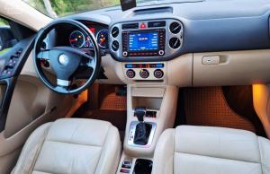 Melns Volkswagen Tiguan 2008 Radviliškis, ar dzinēja tilpumu 2.00 L un nobraukumu 283 tūkst. km par 4900 €, foto 14 vietnē AUTOMOTO.COM.LV