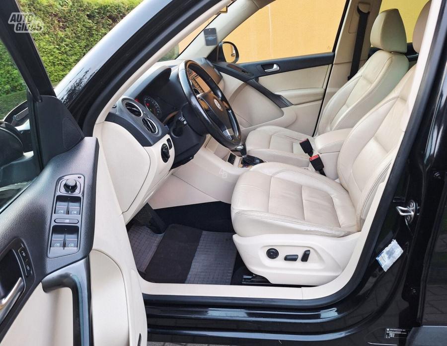 Melns Volkswagen Tiguan 2008 Radviliškis, ar dzinēja tilpumu 2.00 L un nobraukumu 283 tūkst. km par 4900 €, foto 15 vietnē AUTOMOTO.COM.LV
