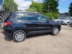 Melns Volkswagen Tiguan 2008 Rēzekne, ar dzinēja tilpumu 2.00 L un nobraukumu 331 tūkst. km par 4200 €, foto 5 vietnē AUTOMOTO.COM.LV