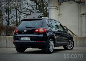 Black Volkswagen Tiguan 2008 in Jelgava, with an engine capacity of 2.00 L and mileage of 247 thousand km for 5990 €, photo 8 on AUTOMOTO.COM.LV
