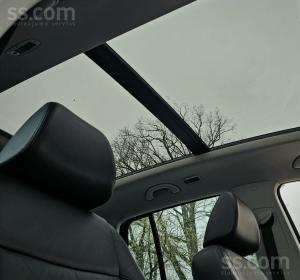 Black Volkswagen Tiguan 2008 in Jelgava, with an engine capacity of 2.00 L and mileage of 247 thousand km for 5990 €, photo 16 on AUTOMOTO.COM.LV