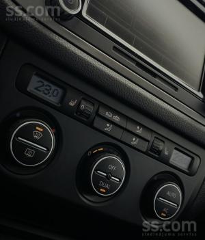 Black Volkswagen Tiguan 2008 in Jelgava, with an engine capacity of 2.00 L and mileage of 247 thousand km for 5990 €, photo 20 on AUTOMOTO.COM.LV