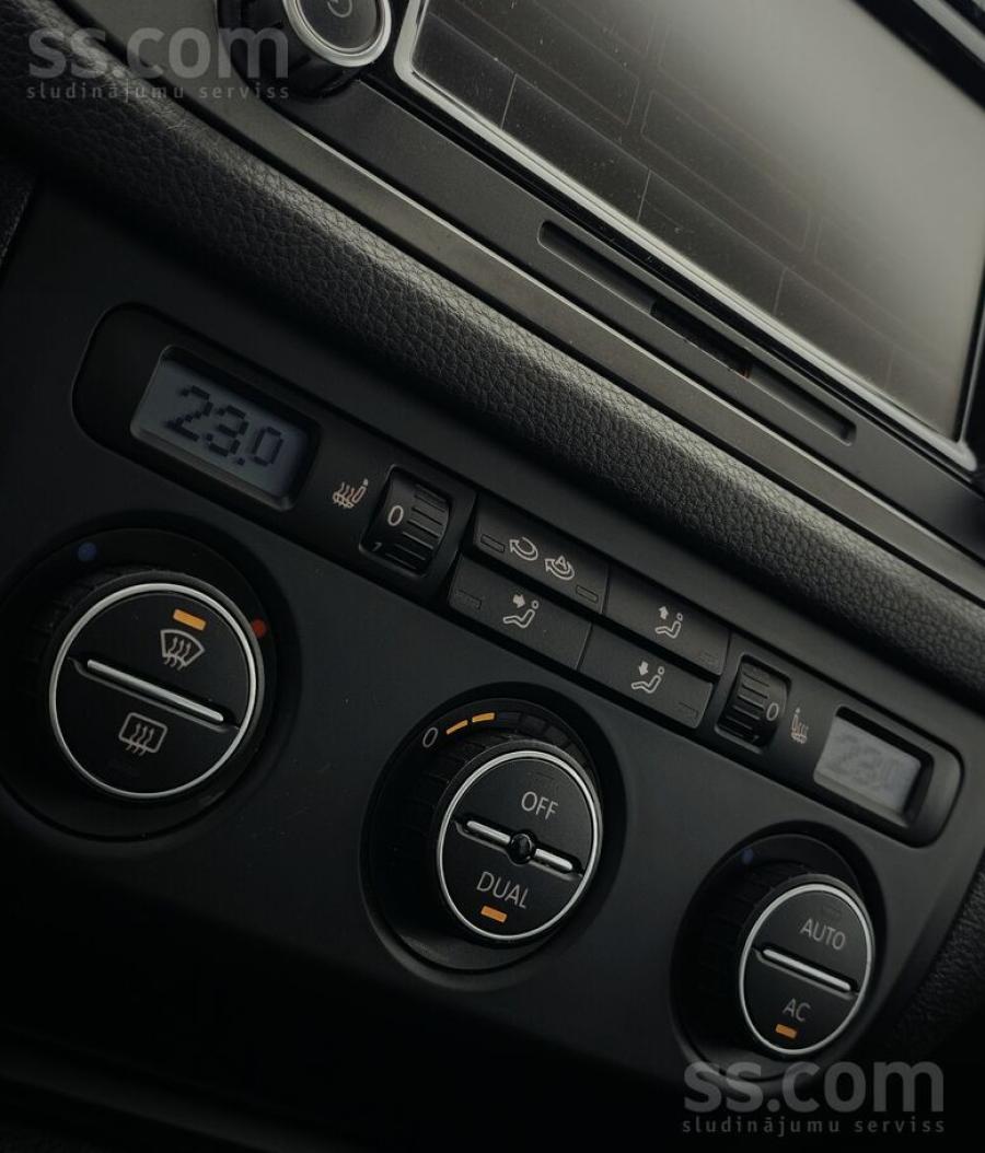 Black Volkswagen Tiguan 2008 in Jelgava, with an engine capacity of 2.00 L and mileage of 247 thousand km for 5990 €, photo 20 on AUTOMOTO.COM.LV