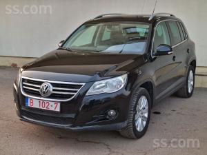 Black Volkswagen Tiguan 2008 in Ogre, with an engine capacity of 2.00 L and mileage of 290 thousand km for 5850 €, photo  on AUTOMOTO.COM.LV