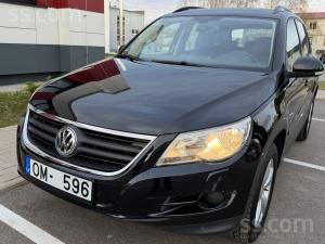 Black Volkswagen Tiguan 2008 in Riga, with an engine capacity of 2.00 L and mileage of 255 thousand km for 6850 €, photo 8 on AUTOMOTO.COM.LV