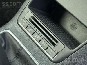 Black Volkswagen Tiguan 2008 in Riga, with an engine capacity of 2.00 L and mileage of 255 thousand km for 6850 €, photo 28 on AUTOMOTO.COM.LV