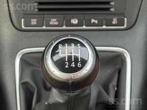 Black Volkswagen Tiguan 2008 in Riga, with an engine capacity of 2.00 L and mileage of 255 thousand km for 6850 €, photo 30 on AUTOMOTO.COM.LV