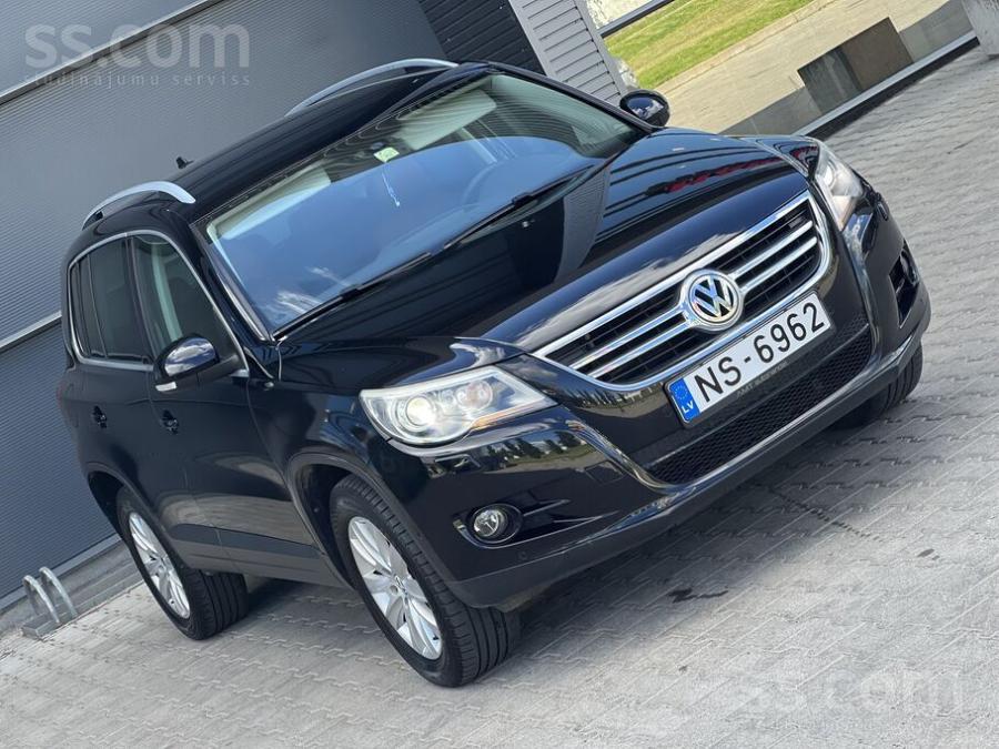 Melns Volkswagen Tiguan 2008 Jēkabpils, ar dzinēja tilpumu 2.00 L un nobraukumu 202 tūkst. km par 6500 €, foto 5 vietnē AUTOMOTO.COM.LV