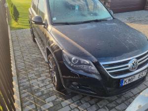 Melns Volkswagen Tiguan 2008 Kauņa, ar dzinēja tilpumu 2.00 L un nobraukumu 364 tūkst. km par 3800 €, foto 7 vietnē AUTOMOTO.COM.LV