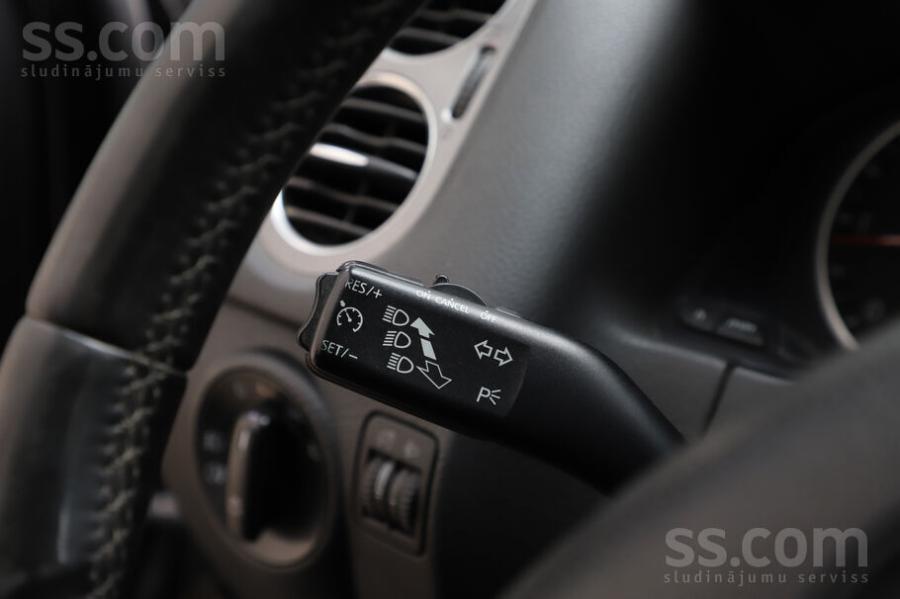 Black Volkswagen Tiguan 2008 in Tukums, with an engine capacity of 2.00 L and mileage of 346 thousand km for 5990 €, photo 7 on AUTOMOTO.COM.LV