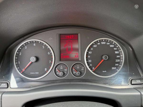 Black Volkswagen Tiguan 2008 in Vilnius, with an engine capacity of 1.98 L and mileage of 212 thousand km for 5690 €, photo 8 on AUTOMOTO.COM.LV