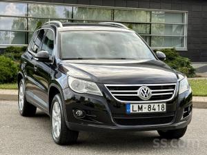 Melns Volkswagen Tiguan 2008 Rīga, ar dzinēja tilpumu 2.00 L un nobraukumu 300 tūkst. km par 4450 €, foto  vietnē AUTOMOTO.COM.LV
