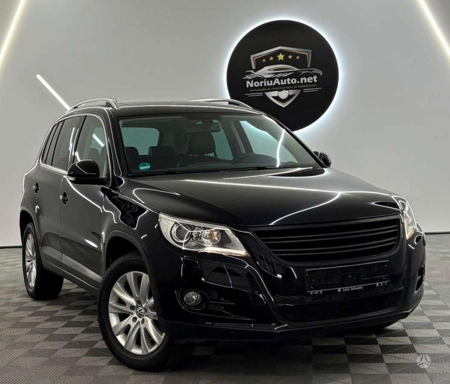 Melns Volkswagen Tiguan 2008 Marijampole, ar dzinēja tilpumu 1.97 L un nobraukumu 188 tūkst. km par 6750 €, foto 1 vietnē AUTOMOTO.COM.LV