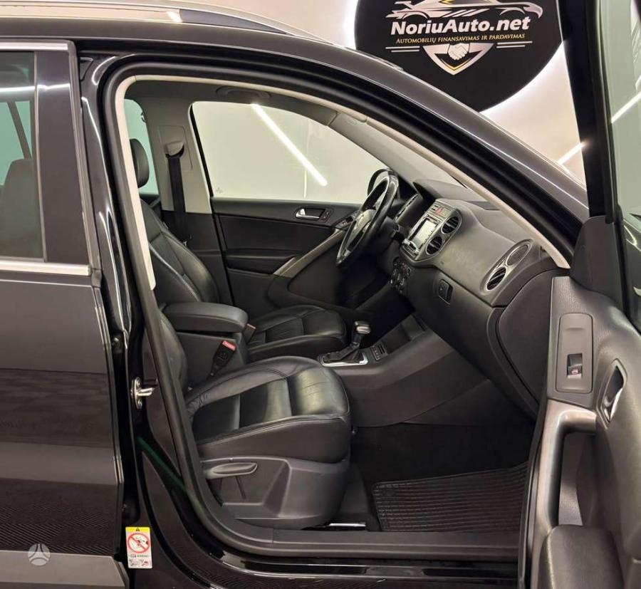 Melns Volkswagen Tiguan 2008 Marijampole, ar dzinēja tilpumu 1.97 L un nobraukumu 188 tūkst. km par 6750 €, foto 12 vietnē AUTOMOTO.COM.LV