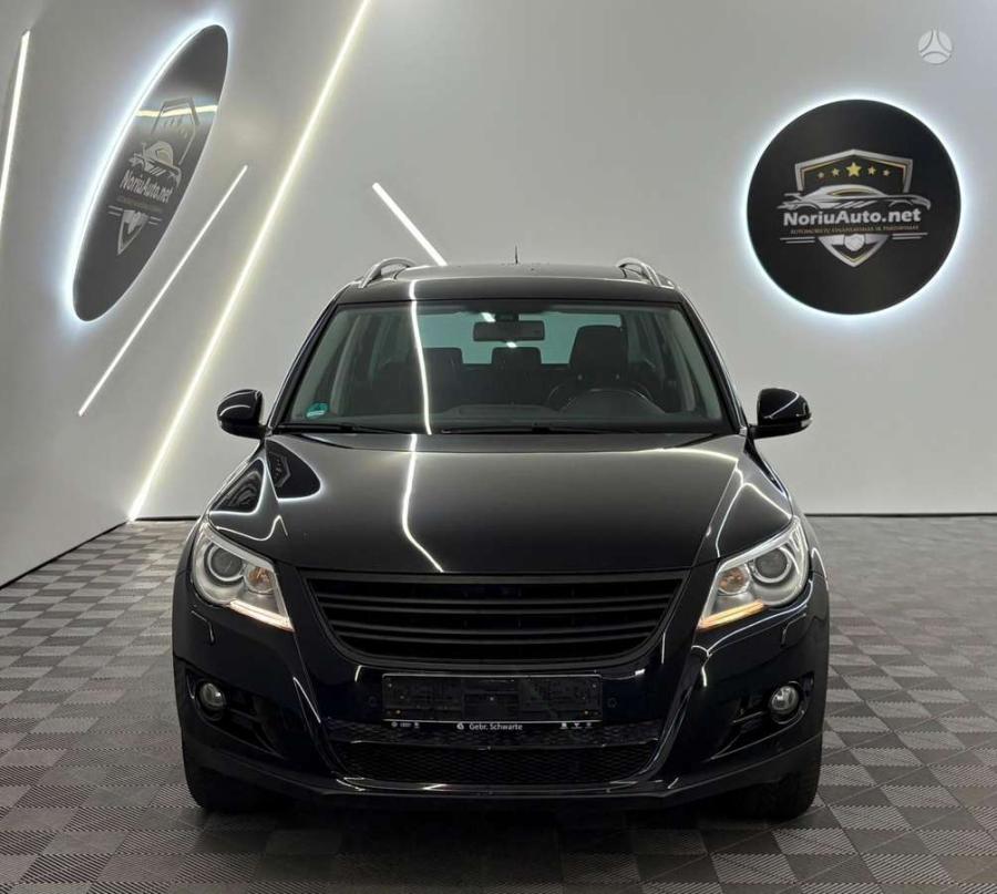 Melns Volkswagen Tiguan 2008 Marijampole, ar dzinēja tilpumu 1.97 L un nobraukumu 188 tūkst. km par 6750 €, foto 14 vietnē AUTOMOTO.COM.LV