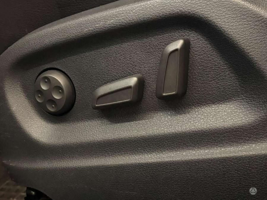Melns Volkswagen Tiguan 2008 Marijampole, ar dzinēja tilpumu 1.97 L un nobraukumu 188 tūkst. km par 6750 €, foto 24 vietnē AUTOMOTO.COM.LV