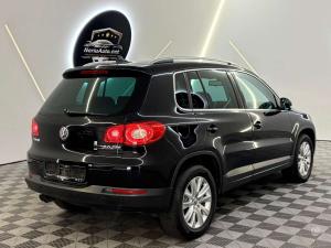 Melns Volkswagen Tiguan 2008 Marijampole, ar dzinēja tilpumu 1.97 L un nobraukumu 188 tūkst. km par 6750 €, foto 26 vietnē AUTOMOTO.COM.LV