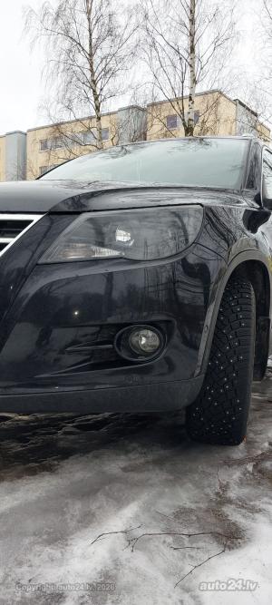 Black Volkswagen Tiguan 2008 in Voru, with an engine capacity of 2.00 L and mileage of 0 thousand km for 3500 €, photo  on AUTOMOTO.COM.LV