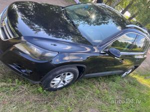 Black Volkswagen Tiguan 2008 in Voru, with an engine capacity of 2.00 L and mileage of 0 thousand km for 3500 €, photo 10 on AUTOMOTO.COM.LV