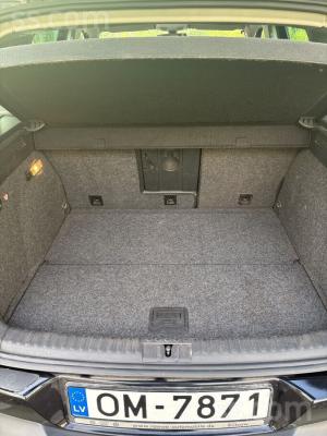 Black Volkswagen Tiguan 2008 in Jelgava, with an engine capacity of 2.00 L and mileage of 175 thousand km for 4950 €, photo 9 on AUTOMOTO.COM.LV