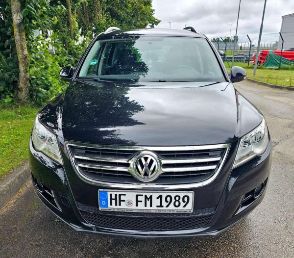 Melns Volkswagen Tiguan 2008 Klaipėda, ar dzinēja tilpumu 1.39 L un nobraukumu 219 tūkst. km par 5450 €, foto 5 vietnē AUTOMOTO.COM.LV