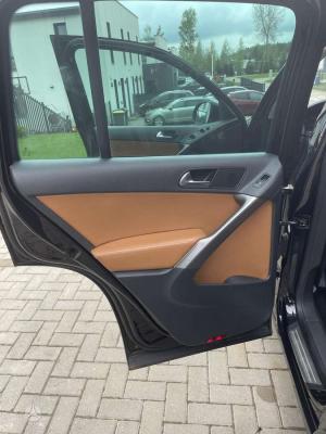 Melns Volkswagen Tiguan 2008 Viļņa, ar dzinēja tilpumu 1.97 L un nobraukumu 337 tūkst. km par 4500 €, foto 20 vietnē AUTOMOTO.COM.LV