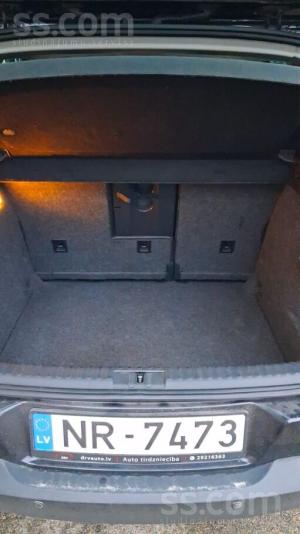 Melns Volkswagen Tiguan 2008 Rīga, ar dzinēja tilpumu 2.00 L un nobraukumu 264 tūkst. km par 4950 €, foto 8 vietnē AUTOMOTO.COM.LV