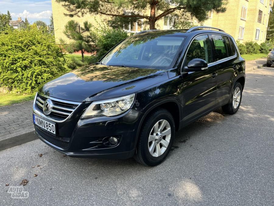 Melns Volkswagen Tiguan 2008 Panevēža, ar dzinēja tilpumu 2.00 L un nobraukumu 238 tūkst. km par 4500 €, foto 3 vietnē AUTOMOTO.COM.LV