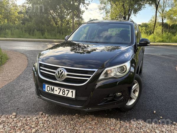 Black Volkswagen Tiguan 2008 in Jelgava, with an engine capacity of 2.00 L and mileage of 175 thousand km for 4700 €, photo 1 on AUTOMOTO.COM.LV