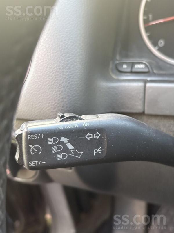 Black Volkswagen Tiguan 2008 in Jelgava, with an engine capacity of 2.00 L and mileage of 175 thousand km for 4700 €, photo 10 on AUTOMOTO.COM.LV