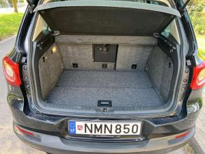 Melns Volkswagen Tiguan 2008 Panevēža, ar dzinēja tilpumu 2.00 L un nobraukumu 238 tūkst. km par 4300 €, foto 9 vietnē AUTOMOTO.COM.LV