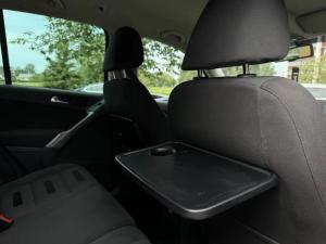 Melns Volkswagen Tiguan 2008 Rīga, ar dzinēja tilpumu 1.40 L un nobraukumu 299 tūkst. km par 2690 €, foto 8 vietnē AUTOMOTO.COM.LV