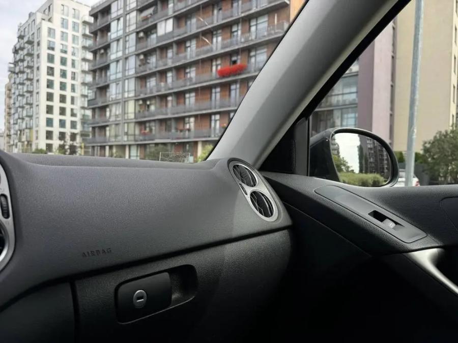 Melns Volkswagen Tiguan 2008 Rīga, ar dzinēja tilpumu 1.40 L un nobraukumu 299 tūkst. km par 2690 €, foto 17 vietnē AUTOMOTO.COM.LV