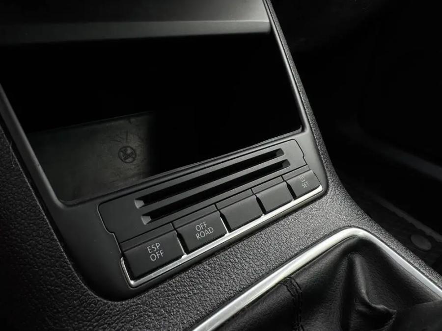 Melns Volkswagen Tiguan 2008 Rīga, ar dzinēja tilpumu 1.40 L un nobraukumu 299 tūkst. km par 2690 €, foto 19 vietnē AUTOMOTO.COM.LV