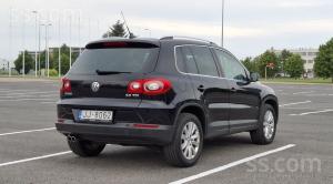 Black Volkswagen Tiguan 2008 in Riga, with an engine capacity of 2.00 L and mileage of 240 thousand km for 7800 €, photo 5 on AUTOMOTO.COM.LV