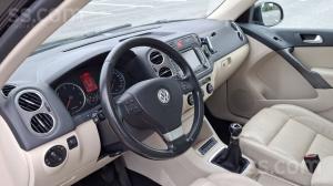 Black Volkswagen Tiguan 2008 in Riga, with an engine capacity of 2.00 L and mileage of 240 thousand km for 7800 €, photo 7 on AUTOMOTO.COM.LV