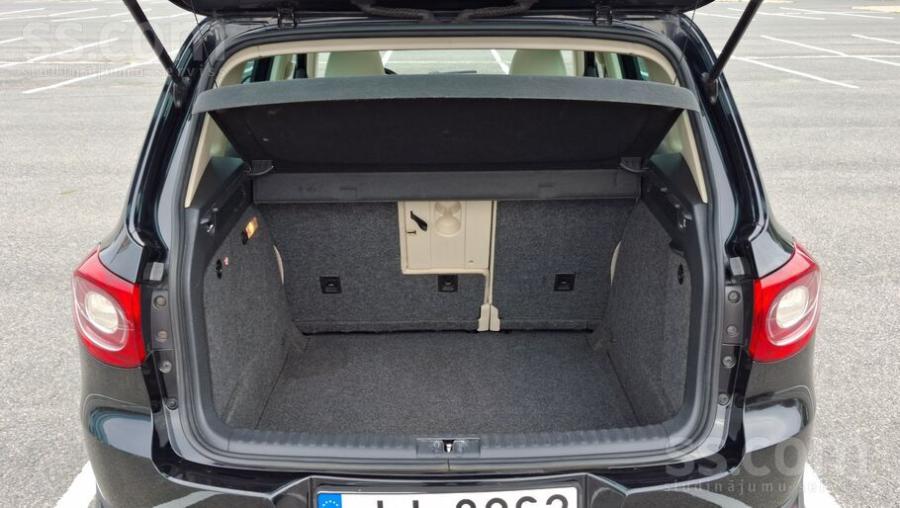 Black Volkswagen Tiguan 2008 in Riga, with an engine capacity of 2.00 L and mileage of 240 thousand km for 7800 €, photo 10 on AUTOMOTO.COM.LV
