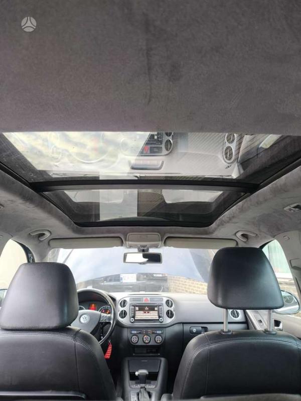 Melns Volkswagen Tiguan 2008 Ariogala, ar dzinēja tilpumu 1.97 L un nobraukumu 272 tūkst. km par 3950 €, foto 7 vietnē AUTOMOTO.COM.LV