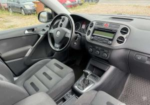 Melns Volkswagen Tiguan 2008 Kauņa, ar dzinēja tilpumu 1.39 L un nobraukumu 267 tūkst. km par 3700 €, foto 12 vietnē AUTOMOTO.COM.LV