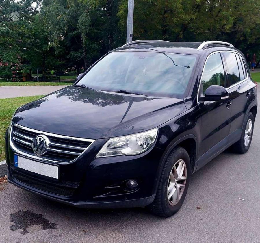 Melns Volkswagen Tiguan 2008 Viļņa, ar dzinēja tilpumu 2.00 L un nobraukumu 200 tūkst. km par 1500 €, foto 1 vietnē AUTOMOTO.COM.LV