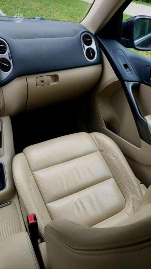Melns Volkswagen Tiguan 2008 Viļņa, ar dzinēja tilpumu 2.00 L un nobraukumu 200 tūkst. km par 1500 €, foto 14 vietnē AUTOMOTO.COM.LV