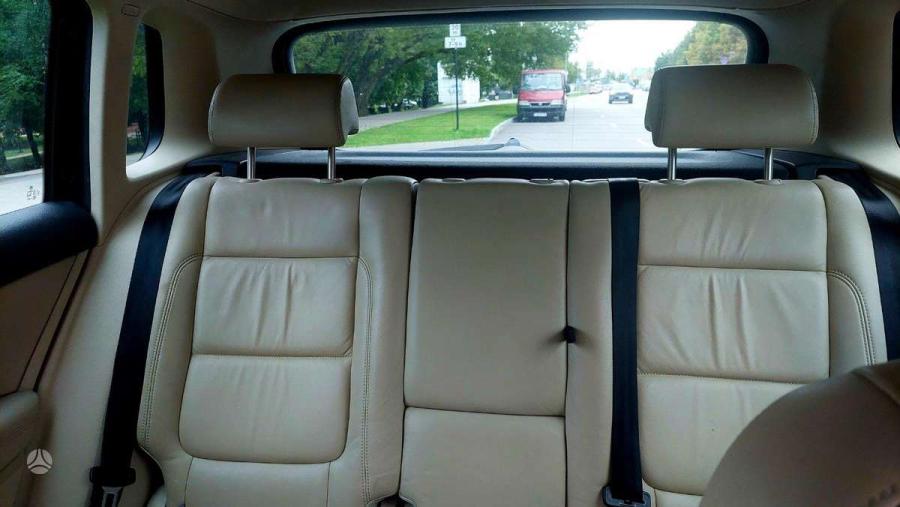Melns Volkswagen Tiguan 2008 Viļņa, ar dzinēja tilpumu 2.00 L un nobraukumu 200 tūkst. km par 1500 €, foto 25 vietnē AUTOMOTO.COM.LV