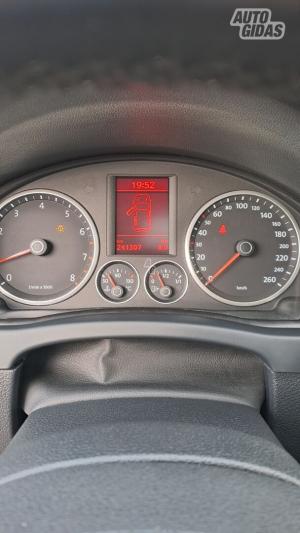 Melns Volkswagen Tiguan 2008 Jonava, ar dzinēja tilpumu 1.40 L un nobraukumu 241 tūkst. km par 5000 €, foto 4 vietnē AUTOMOTO.COM.LV