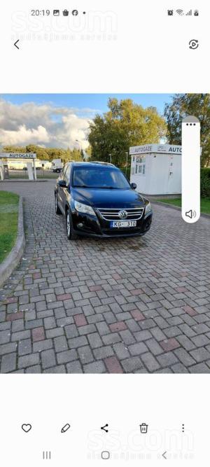 Black Volkswagen Tiguan 2008 in Liepaja, with an engine capacity of 2.00 L and mileage of 323 thousand km for 4050 €, photo  on AUTOMOTO.COM.LV