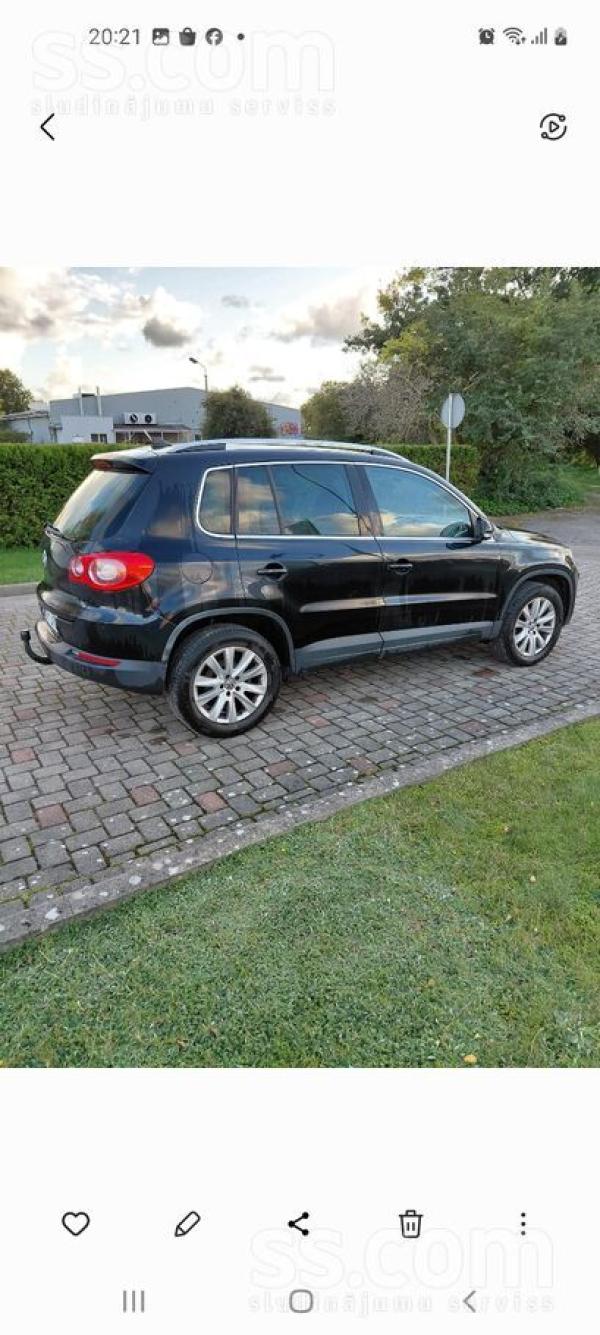 Melns Volkswagen Tiguan 2008 Liepāja, ar dzinēja tilpumu 2.00 L un nobraukumu 323 tūkst. km par 4050 €, foto 5 vietnē AUTOMOTO.COM.LV
