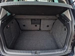 Black Volkswagen Tiguan 2008 in Bauska, with an engine capacity of 2.00 L and mileage of 439 thousand km for 3850 €, photo 26 on AUTOMOTO.COM.LV