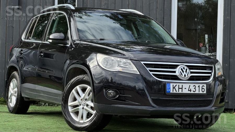 Black Volkswagen Tiguan 2008 in Riga, with an engine capacity of 2.00 L and mileage of 291 thousand km for 4850 €, photo 1 on AUTOMOTO.COM.LV