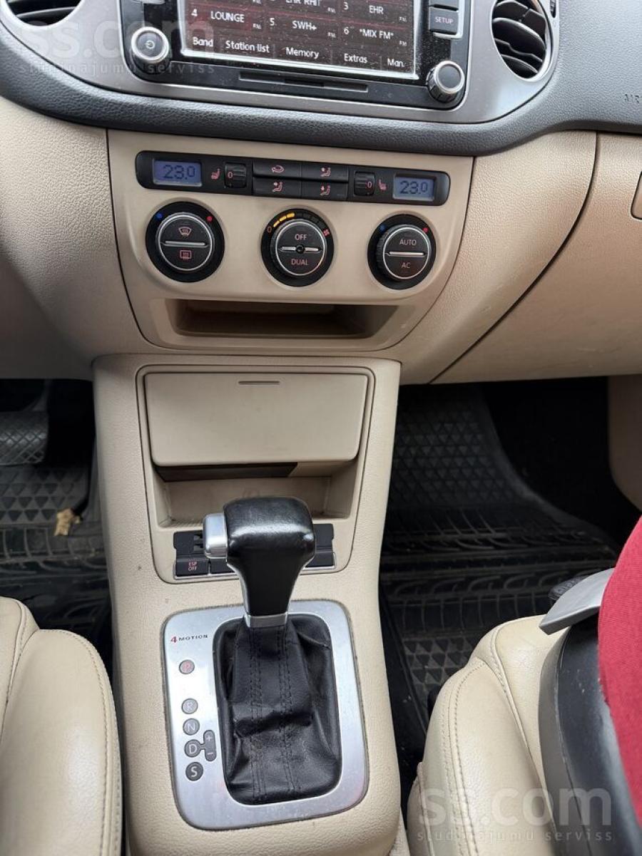 Melns Volkswagen Tiguan 2008 Rīga, ar dzinēja tilpumu 2.00 L un nobraukumu 213 tūkst. km par 4900 €, foto 9 vietnē AUTOMOTO.COM.LV