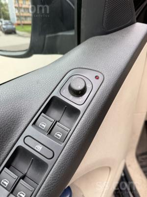 Melns Volkswagen Tiguan 2008 Rīga, ar dzinēja tilpumu 2.00 L un nobraukumu 213 tūkst. km par 4900 €, foto 16 vietnē AUTOMOTO.COM.LV