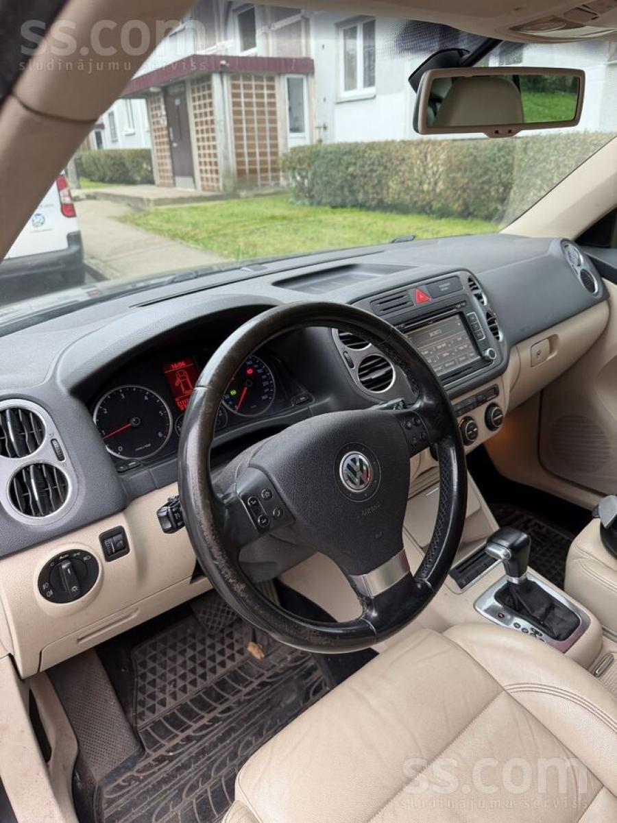 Melns Volkswagen Tiguan 2008 Rīga, ar dzinēja tilpumu 2.00 L un nobraukumu 213 tūkst. km par 4900 €, foto 17 vietnē AUTOMOTO.COM.LV
